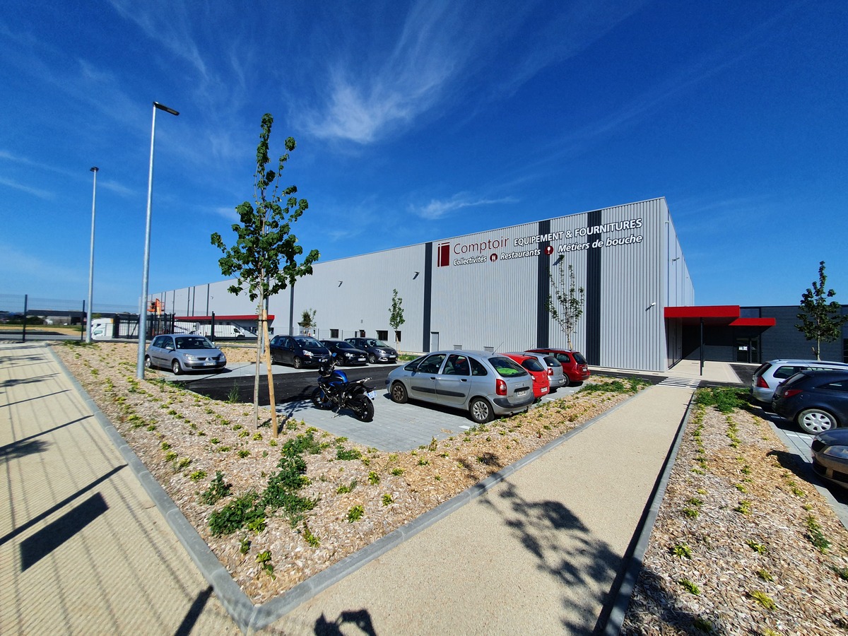 Des nouveaux locaux pour Comptoir de Bretagne à Pacé (35) - FER MET ALU